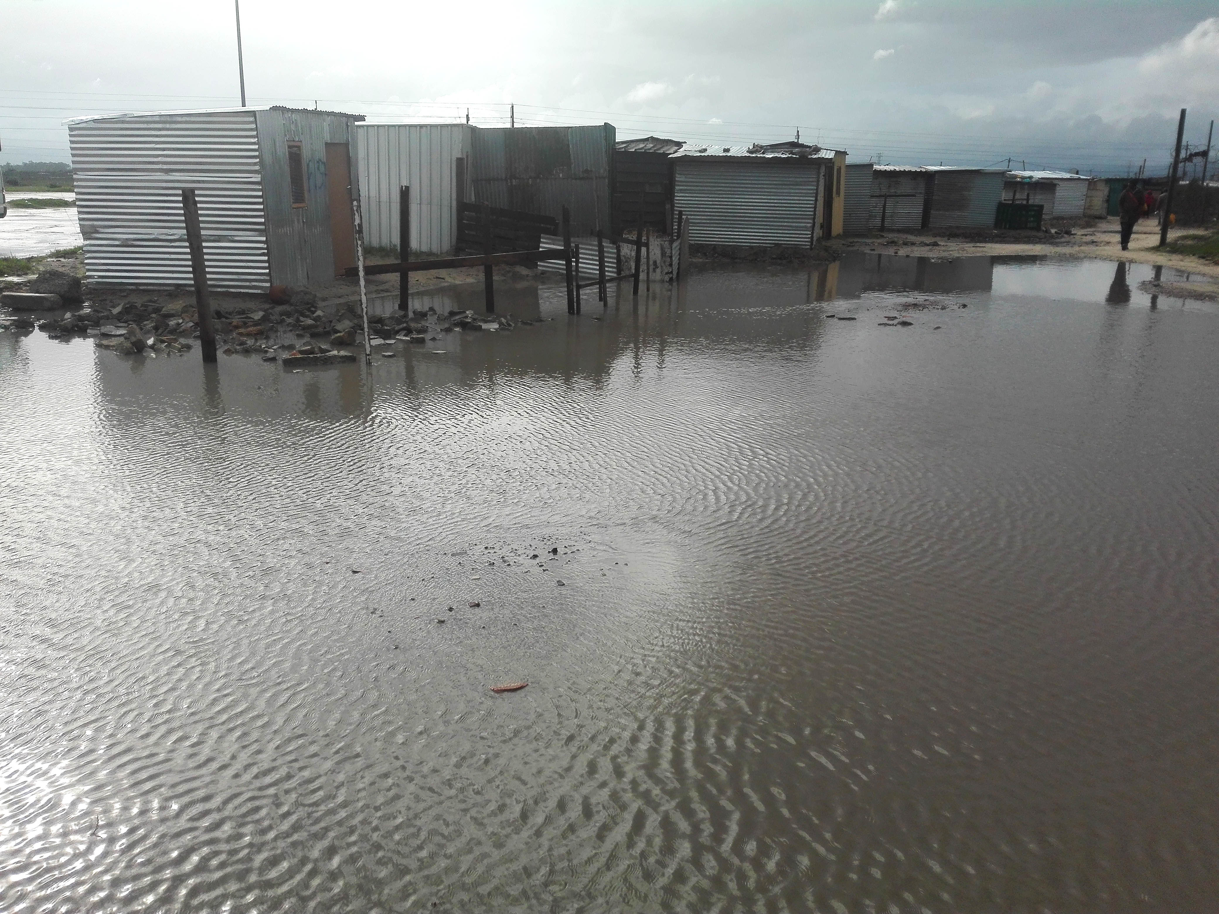 Shacks flooded after week of Cape rains | GroundUp Shacks flooded after week of Cape rains | GroundUp